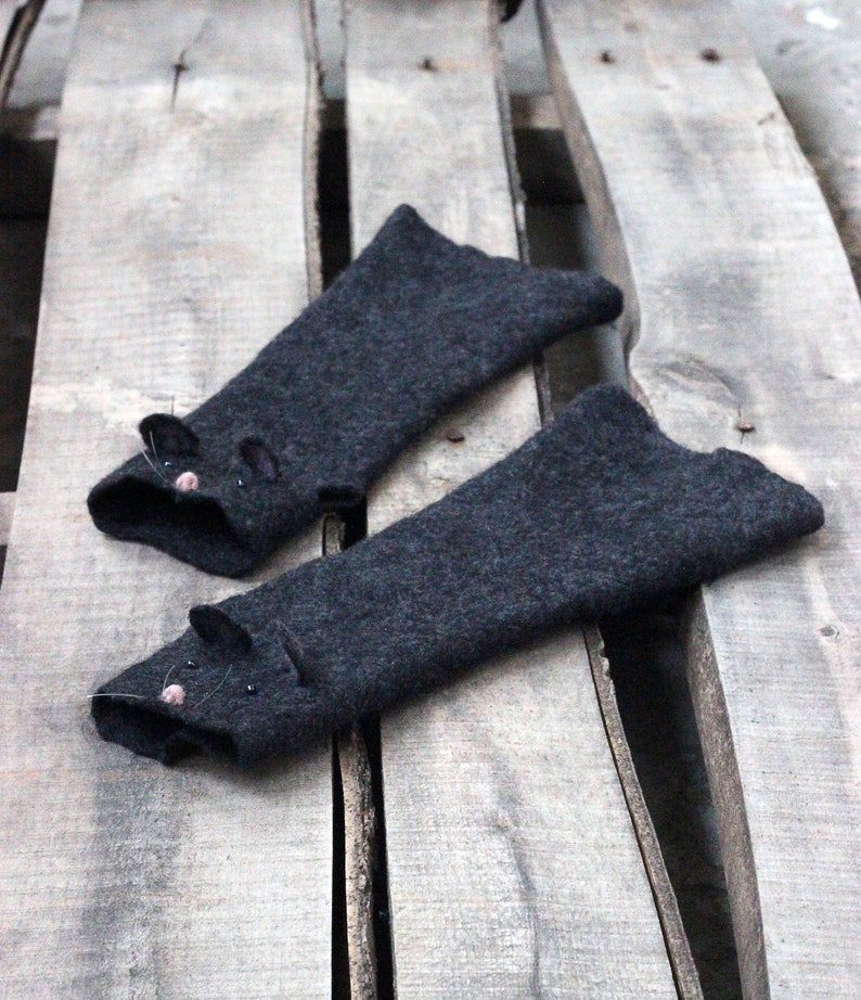 Dark Grey Mouse All Seasons Felted Mittens Natural Felted - Etsy
