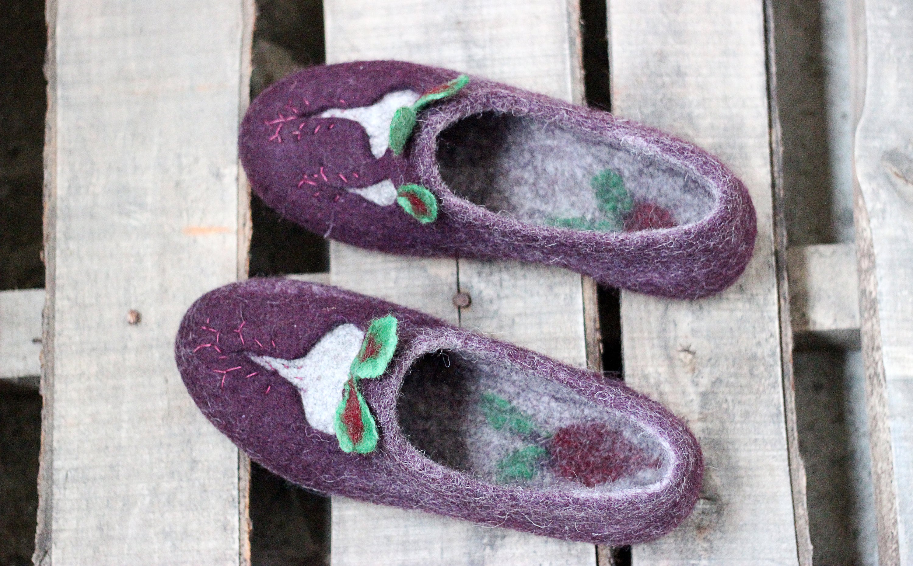 Vegan Beetroot Wool Felted Slippers Personalized Custom Wool - Etsy UK