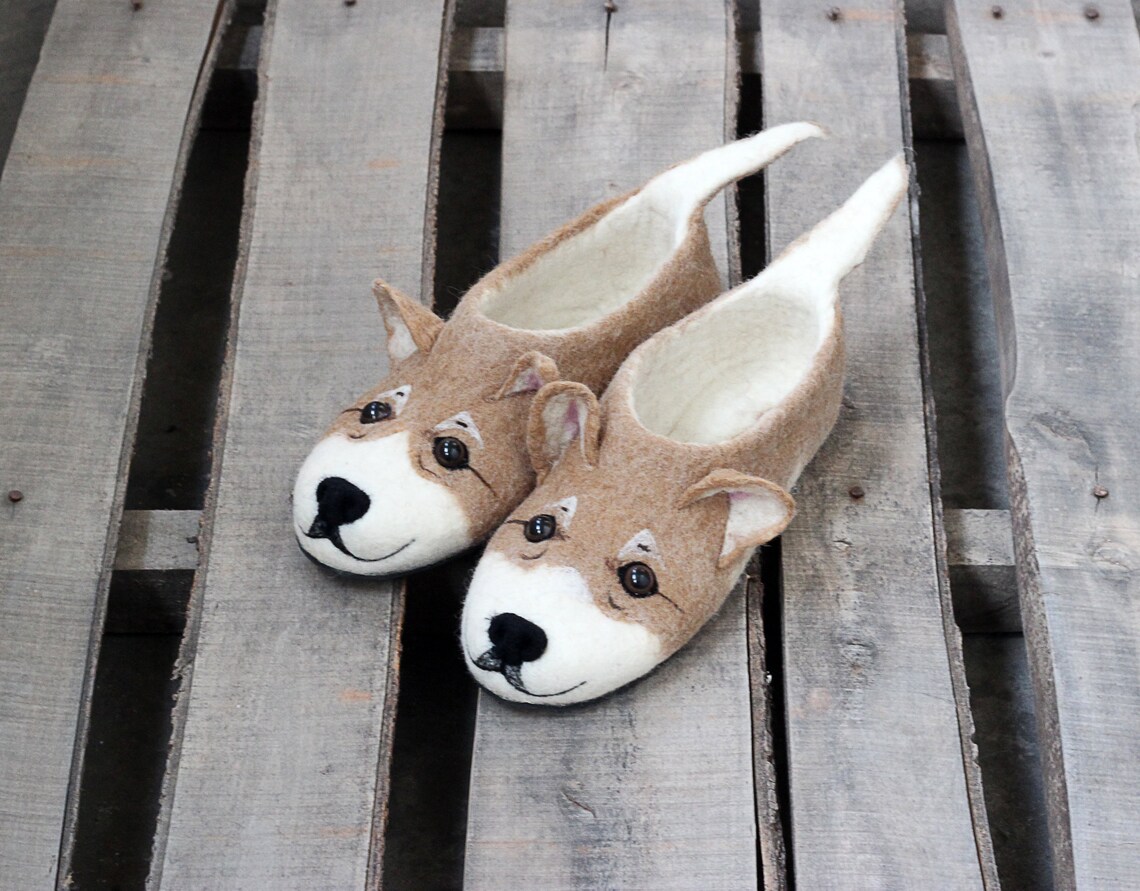 Premium Welsh Corgi Dog Slippers Handmade Wool Shoes Toy - Etsy