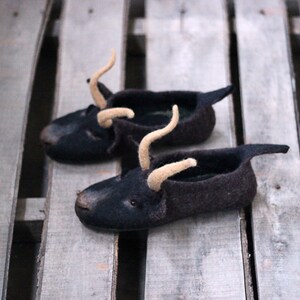 Black Goat Premium Slippers, Farm Animals, Custom Handmade Felt Wool ...