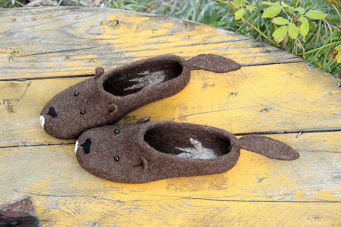 Beavers unisex slippers handmade eco wool flat shoes/toy | Etsy