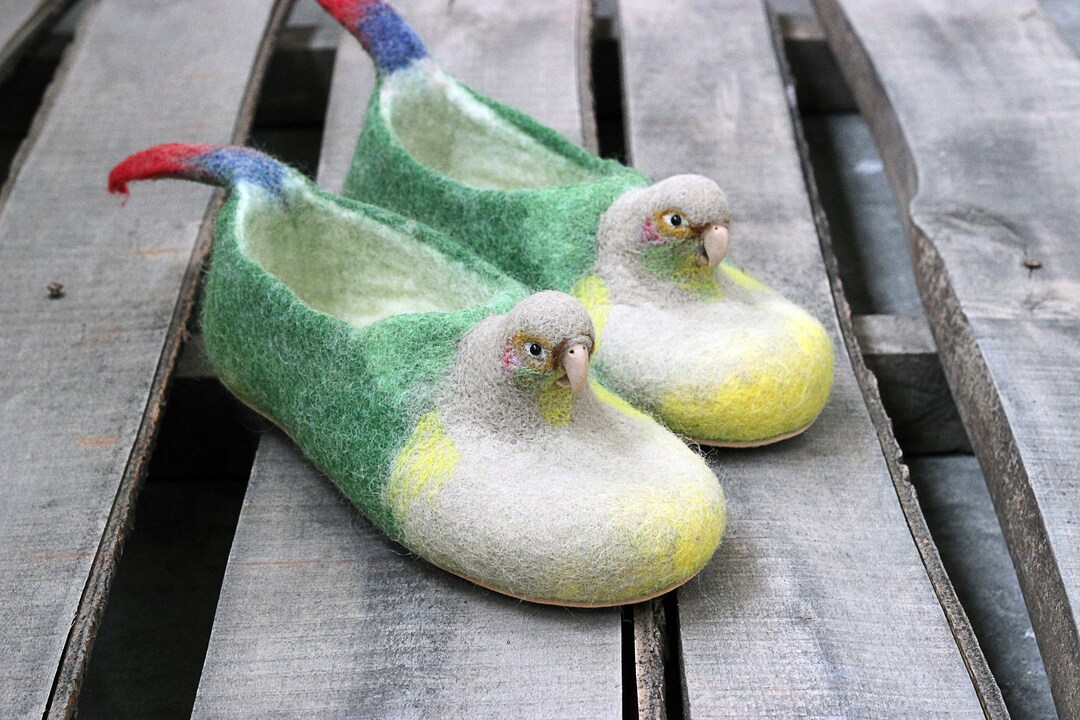 Conure Bird Custom Slippers, Eco Wool Flat Shoes, Natural, Felting ...