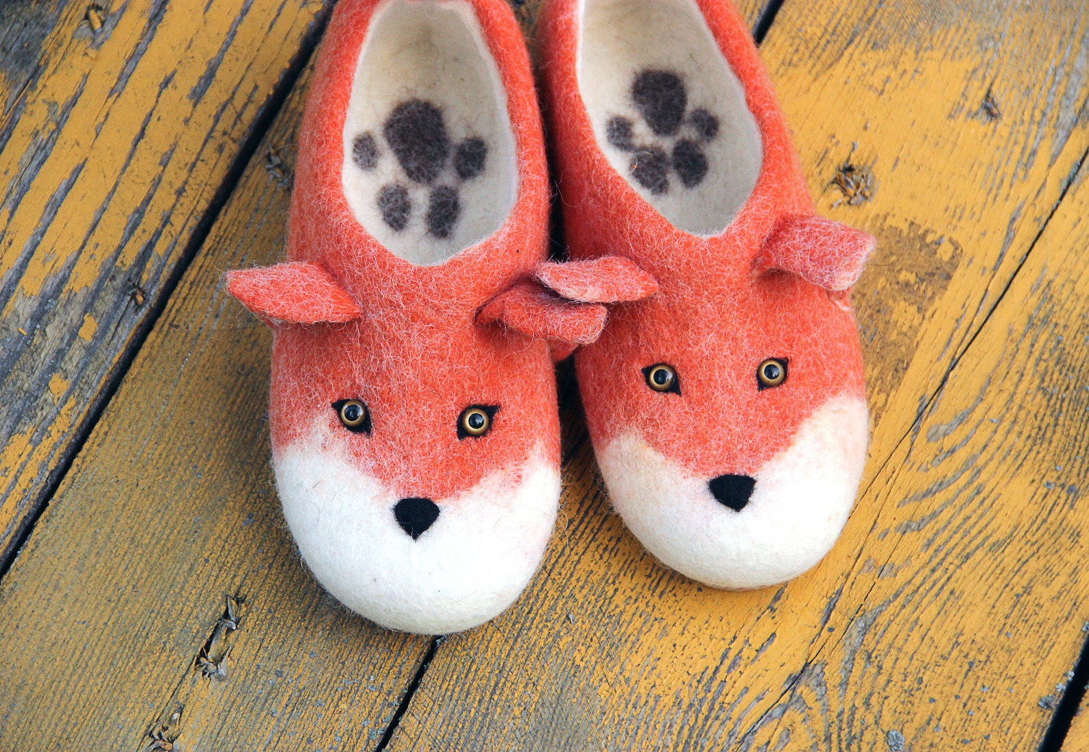 Red Fox Slippers Handmade Eco Wool Flat Shoes/toy Natural | Etsy