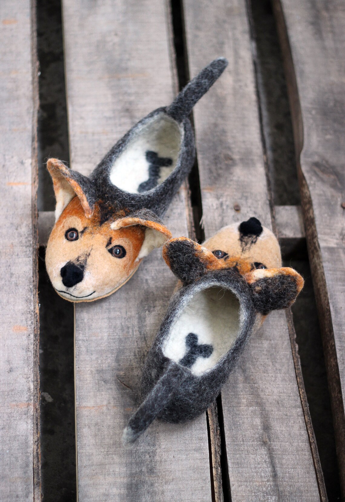 Welsh Corgi Dog Slippers Handmade Wool Shoes/toy Corgi Dogs - Etsy