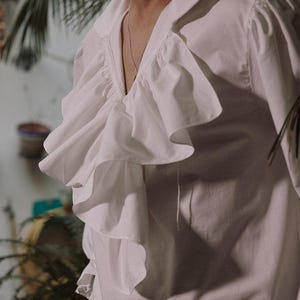 Men’s Vintage Ruffle Shirt, Lord Byron Gothic Poet Shirt, Romantic ...