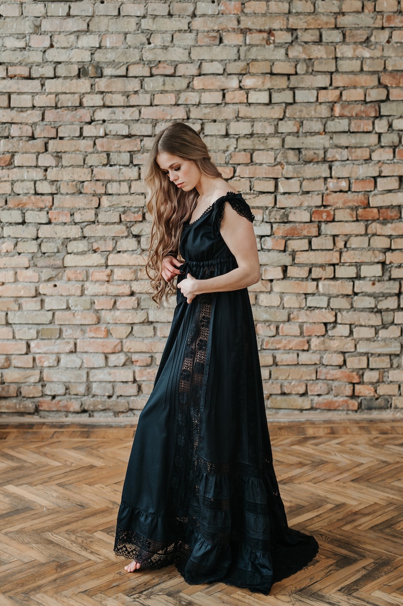 Victorian Nightdress, Vintage Night Gown, Black Nightie, Old Fashion ...