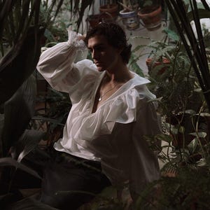 Men’s Vintage Ruffle Shirt, Lord Byron Gothic Poet Shirt, Romantic ...