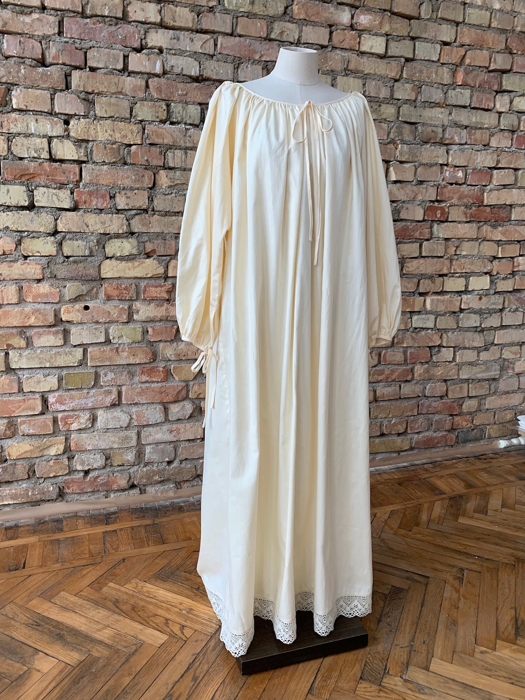 Victorian Nightgown Medieval Night Gown Old Fashion - Etsy