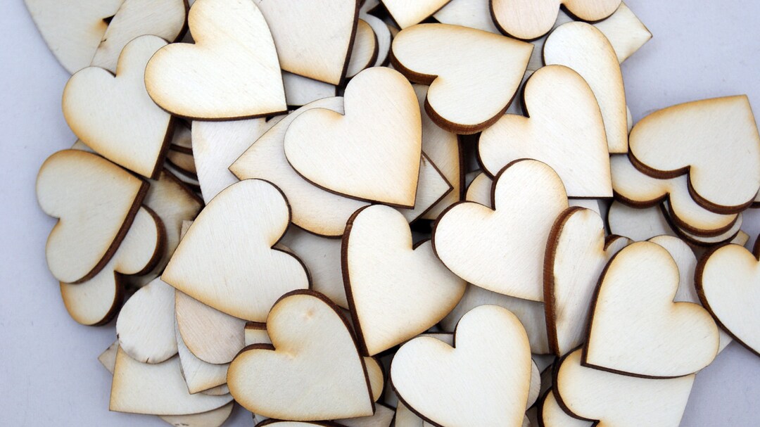 Corazones de madera cortados con láser Paquete de 10, suministros para ...