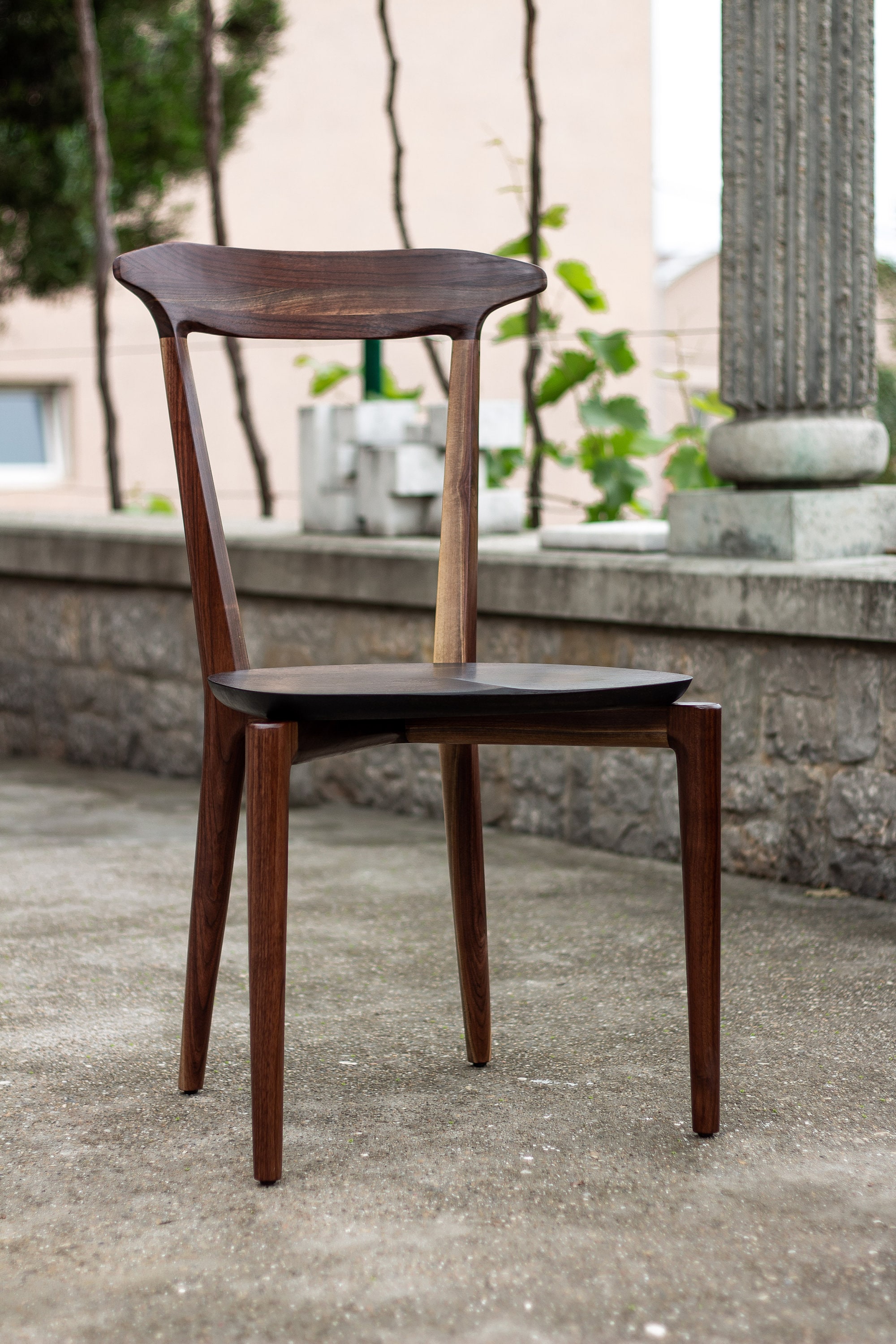 Elegant Japanese style chair with back | Etsy