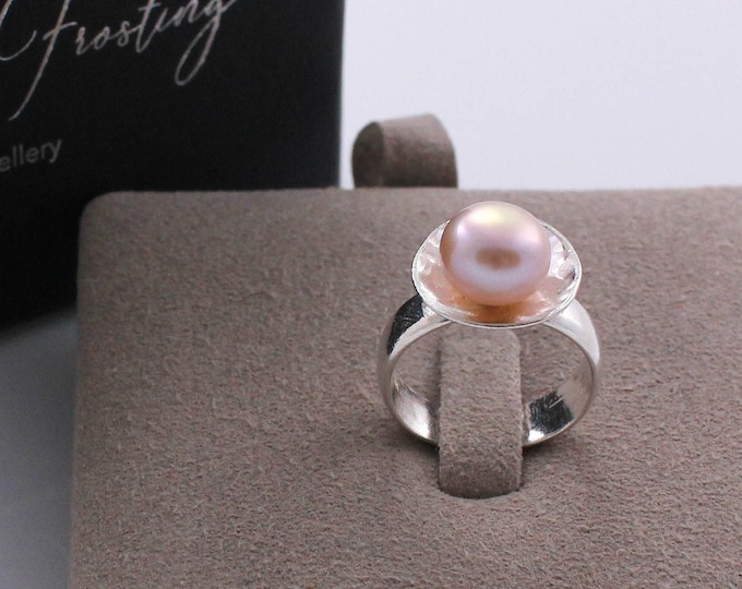 Pearl Ring, Pink Pearl Engagement Ring, Stacking Ring - Etsy