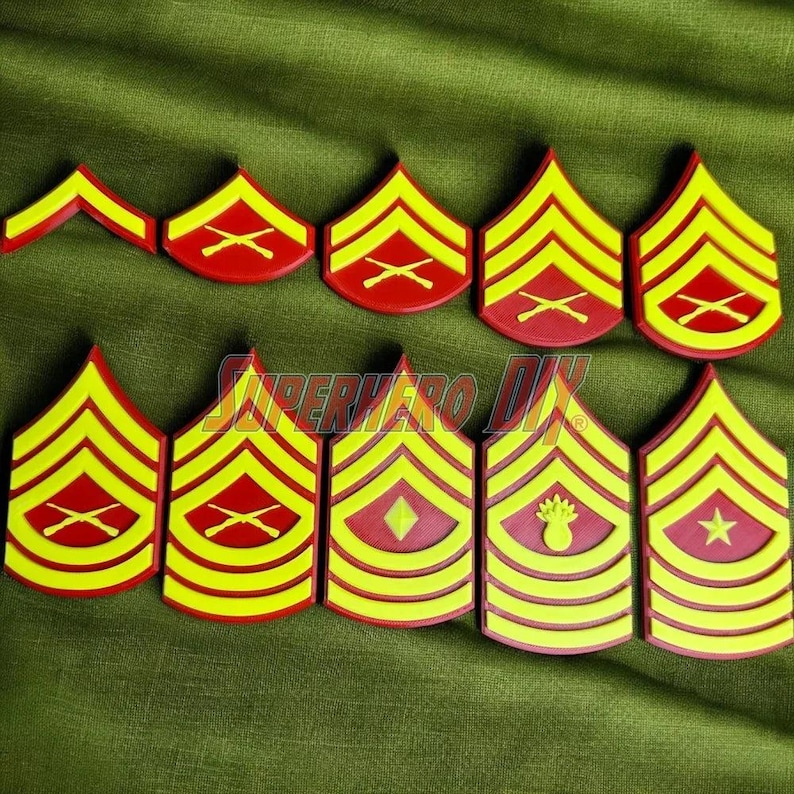USMC Enlisted Rank Insignia | NCO & SNCO Rank Display | Marine Corps ...