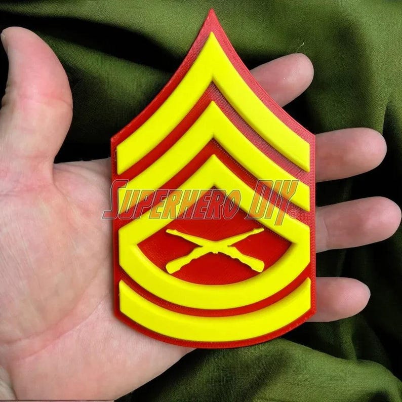 USMC Enlisted Rank Insignia | NCO & SNCO Rank Display | Marine Corps ...