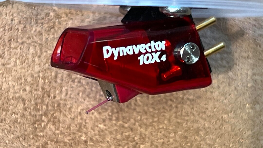 Dynavector 10X4 High Output Moving Coil Phono Cartridge Ruby Cantilever ...