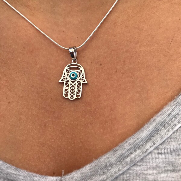 Hamsa Pendant - Etsy