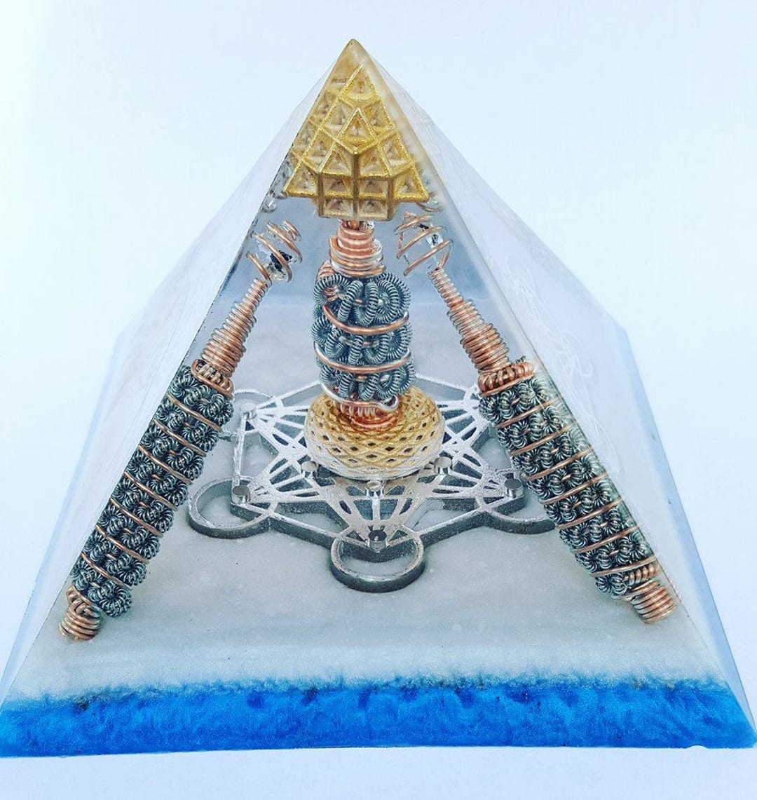 Orgone® Pyramid - Metatron Light Body Accelerator Orgonite® Pyramid ...