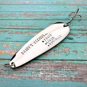 Daddy's Keepers Personalized Fishing Lure With Kids Names • Best Dad ...