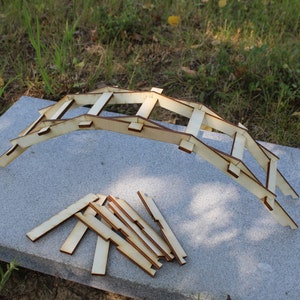 Self Supporting Bridge Inspired by Leonardo Da Vinci - Easy Version ...