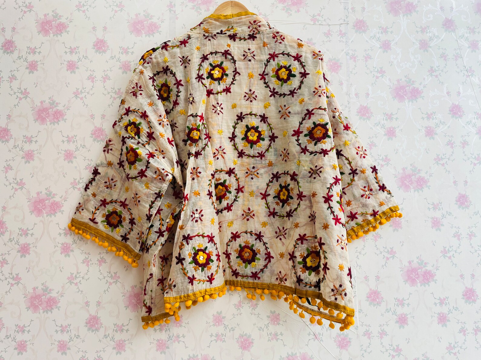 Women's Silk Phulkari Jacket Kimono Embroiderd Short Jacket ...