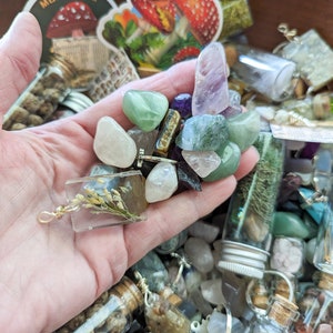 Crystals and Natural Apothecary Trinkets and Curiosities Confetti Scoop ...