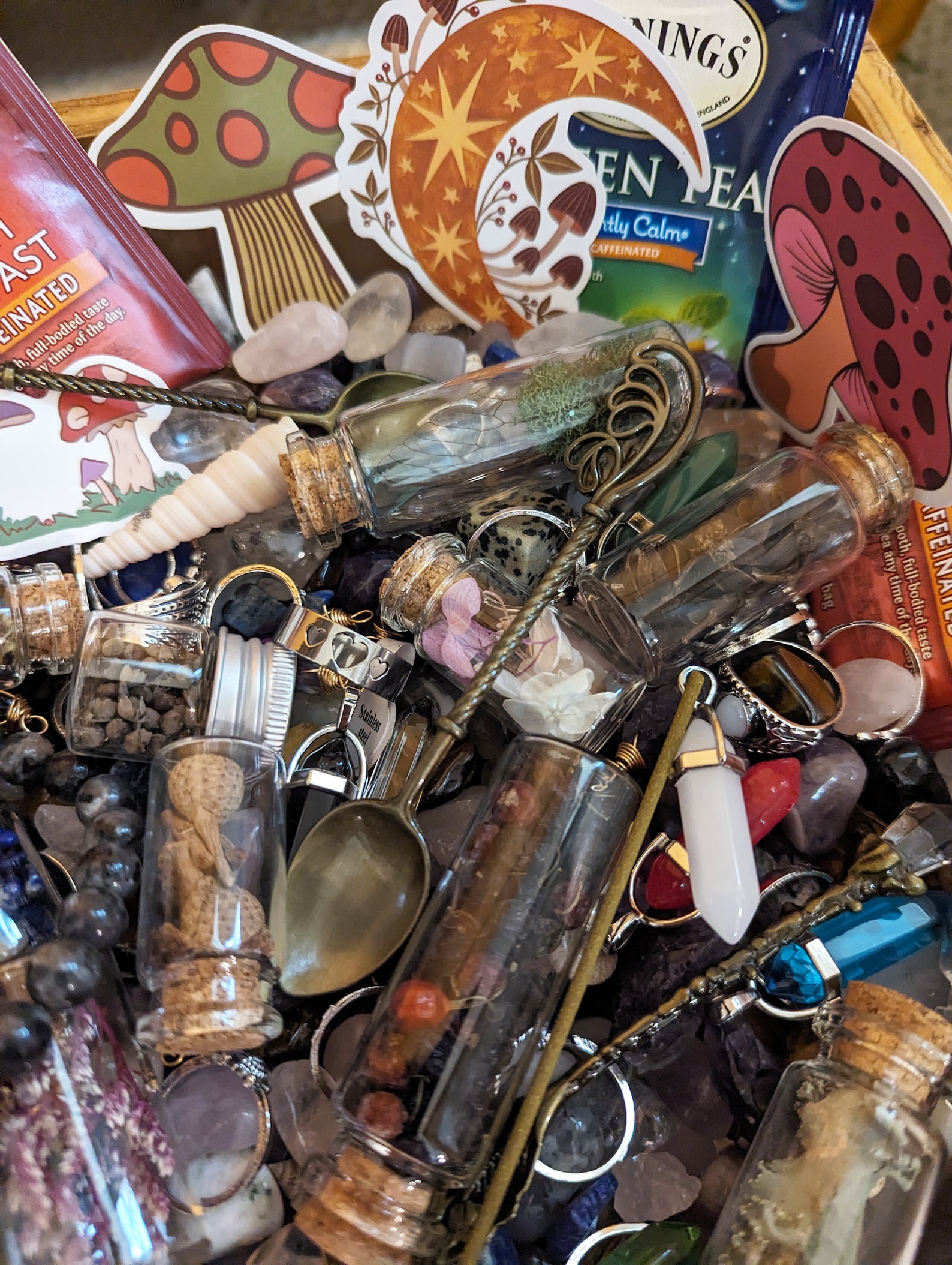 Crystals and Natural Apothecary Trinkets and Curiosities Confetti Scoop ...