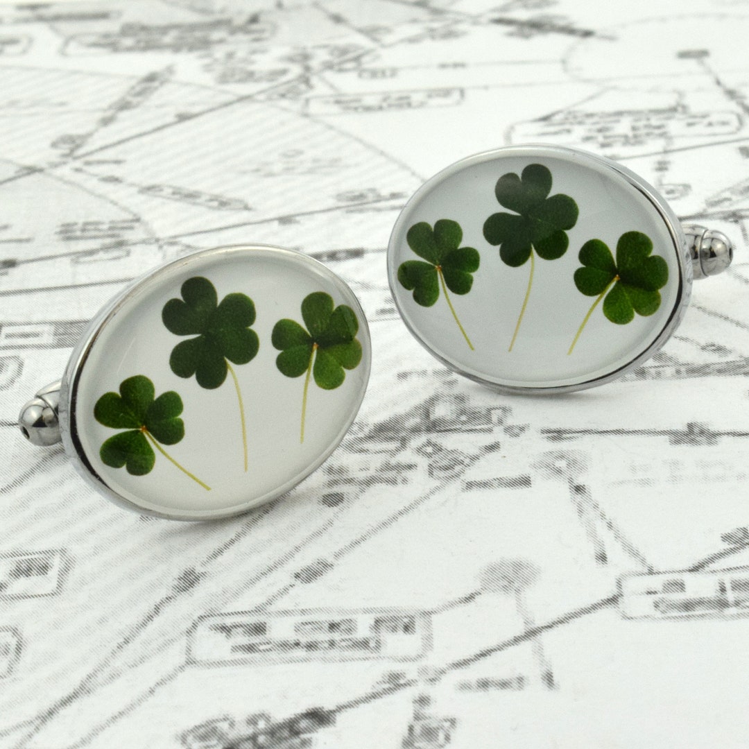 Shamrock 3 Leaf Clover Design Oval Cufflinks in Personalised Cufflink ...