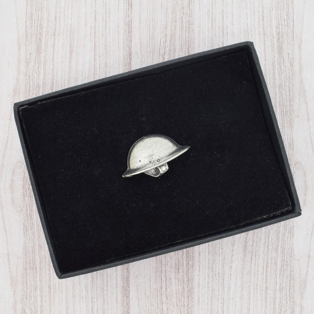 English Made Pewter WW1 Tommy Army Helmet Design Lapel Pin Badge in ...