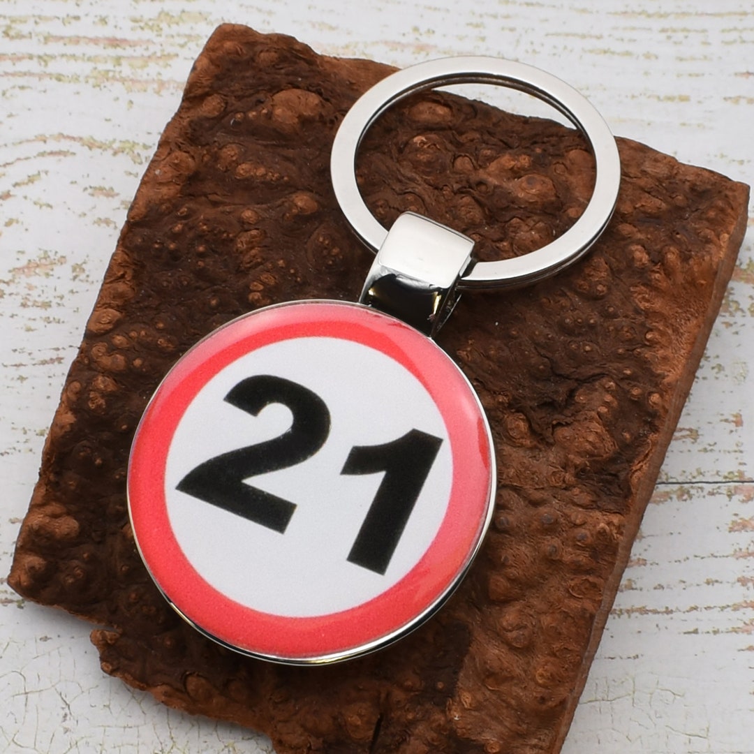 Beautifully Made Fun Age 21st 21 MPH Speed Signs Design Silver Keyring ...