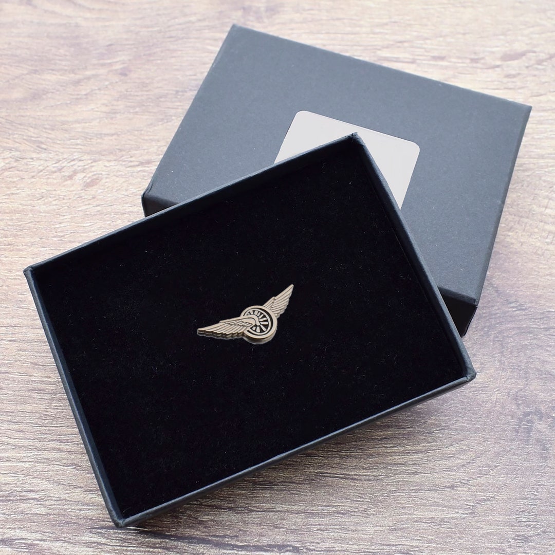 Winged Wheel Design Lapel Pin Badge in Engraved Personalised Gift Box ...