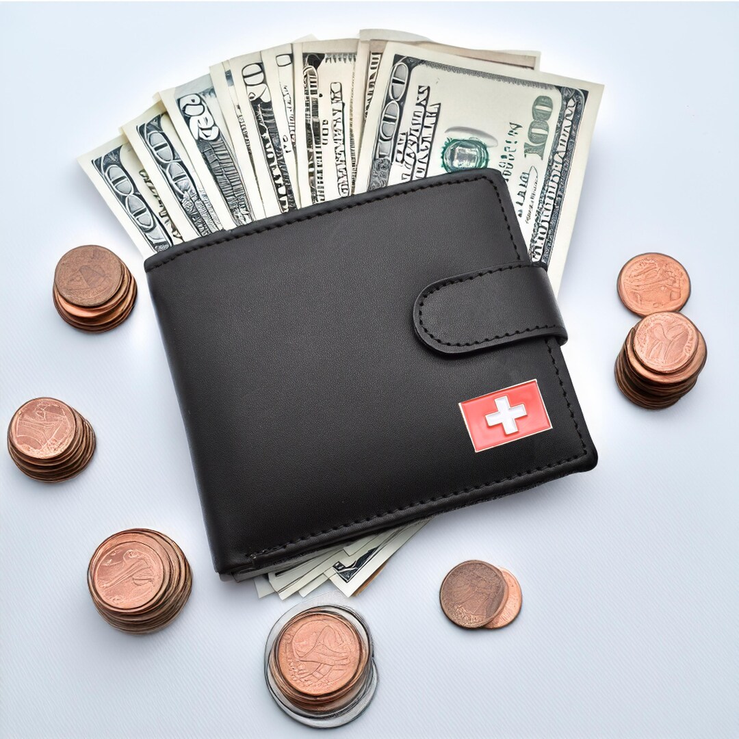 Personalised Swiss Switzerland Flag Design Black Genuine Leather Wallet ...