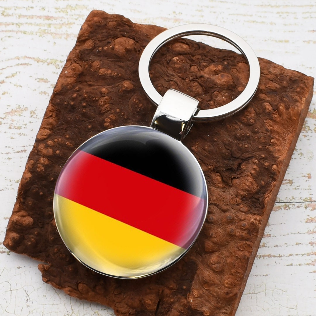 Beautifully Made German Germany Flag Design Round Keyring With Engraved ...