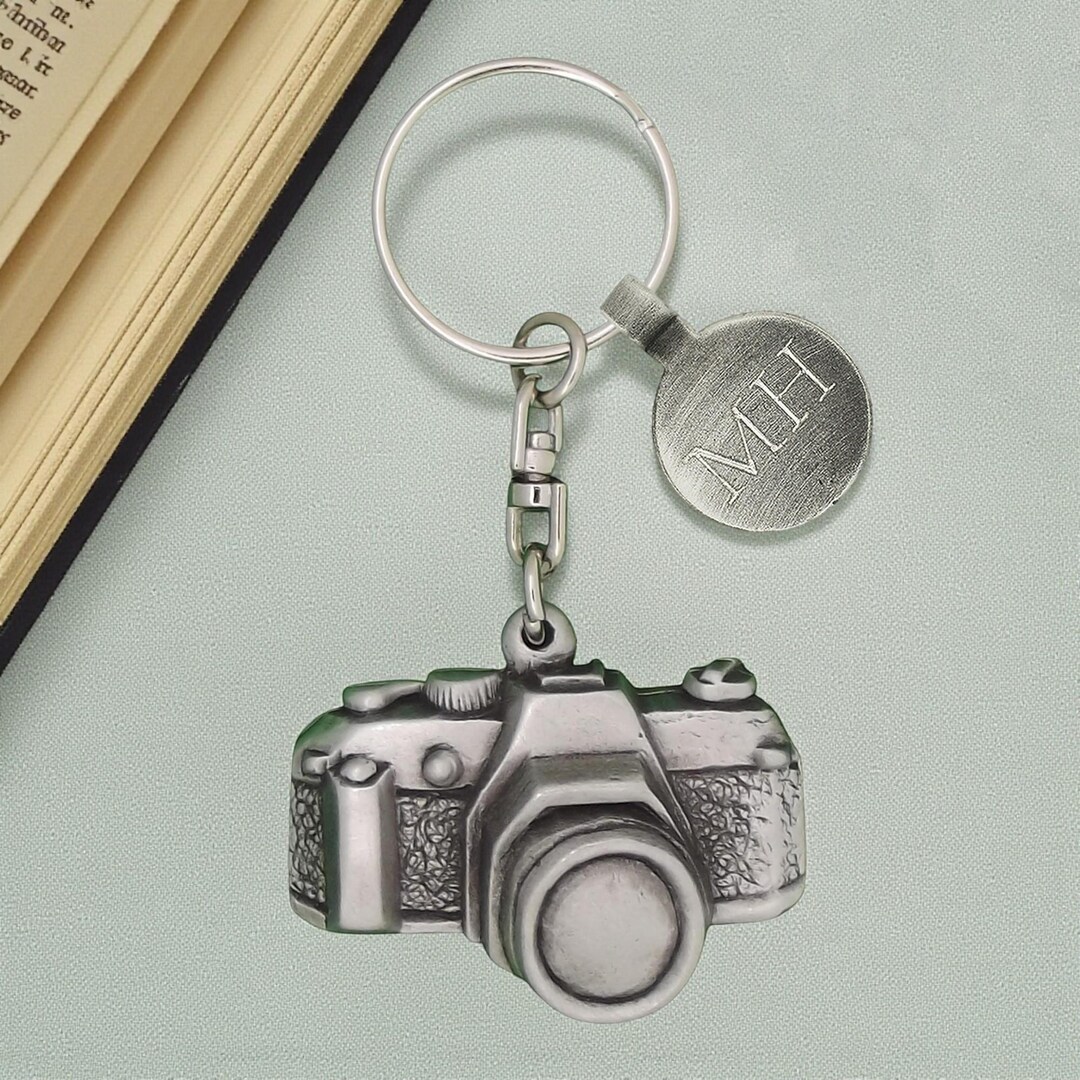 Personalised English Made Pewter Camera Keyring Presented in Velvet ...