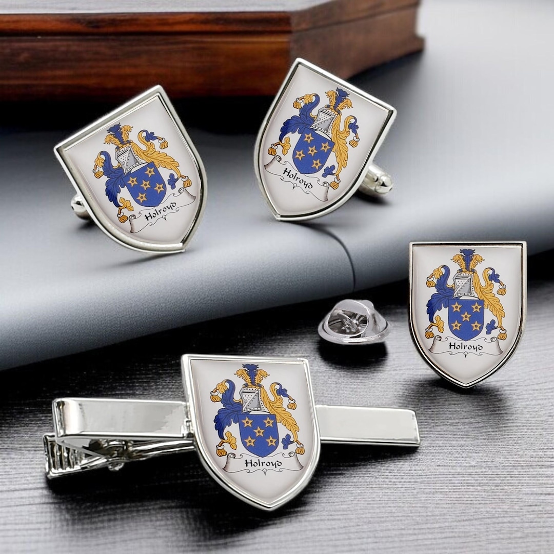 Personalised Family Crest Coat of Arms Cufflinks, Tie Clip & Lapel Pin ...