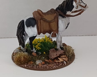 Horse Miniature for Dungeons and Dragons - Etsy