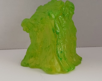 Gelatinous Cube Glow in the Dark Miniature Dungeons and Dragons ...