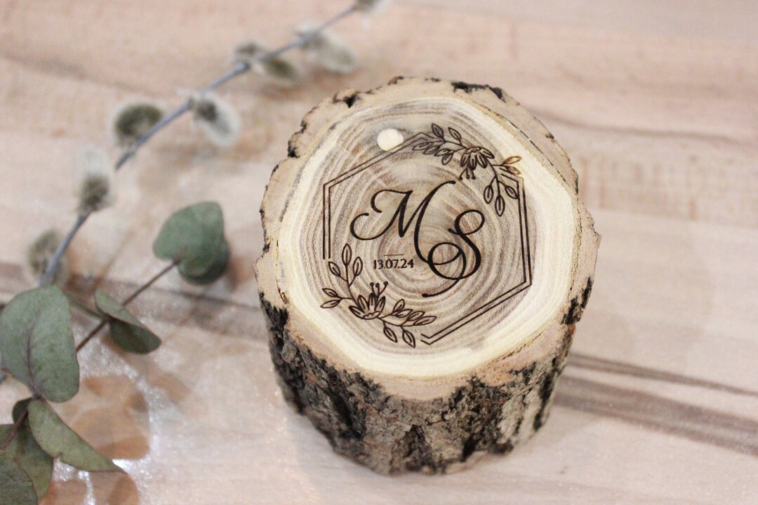 Personalized Rustic Wood Ring Box: Engraved Wedding Keepsake - Etsy