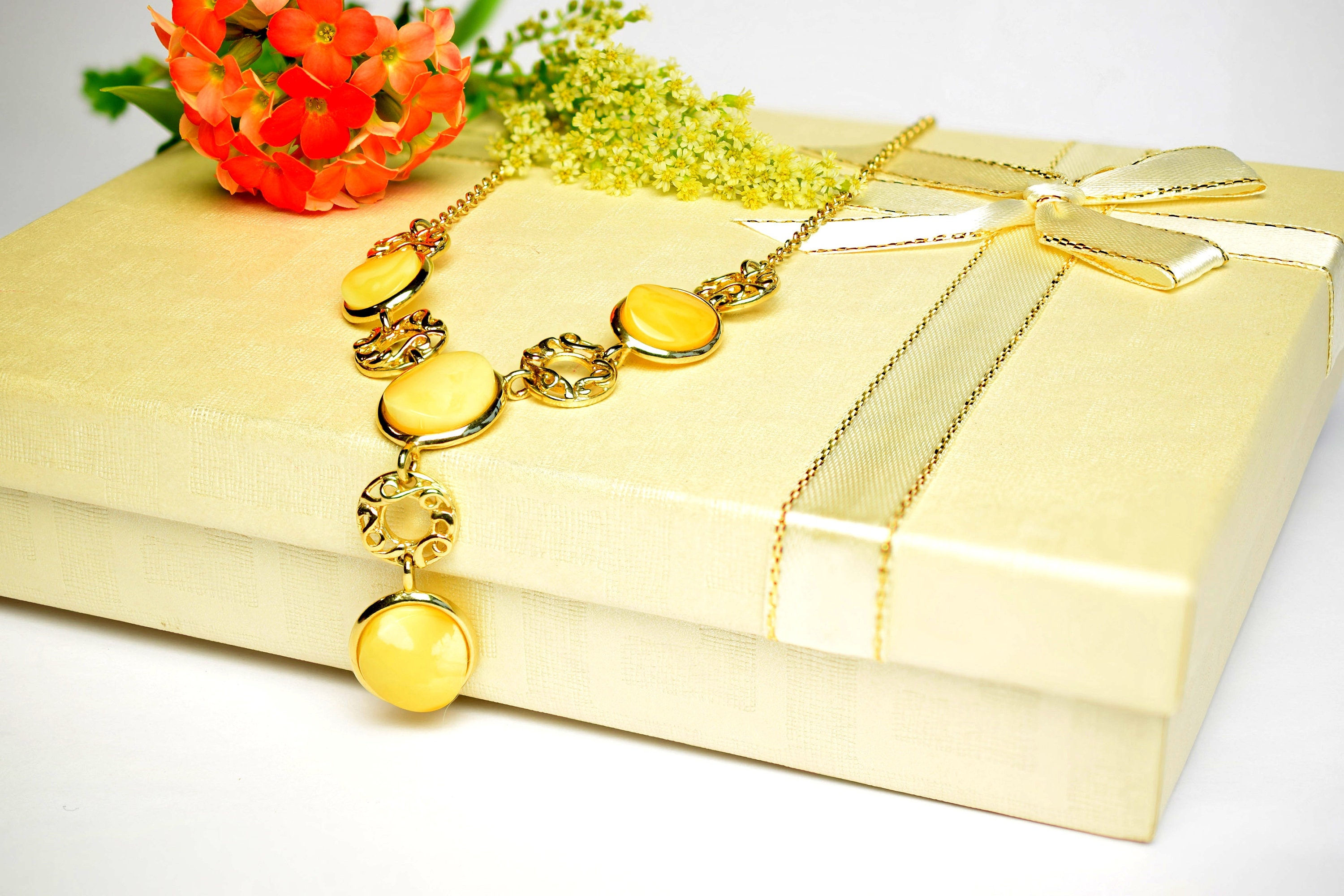 Gold Chain Amber Necklace Yellow Amber With Chain Gold - Etsy