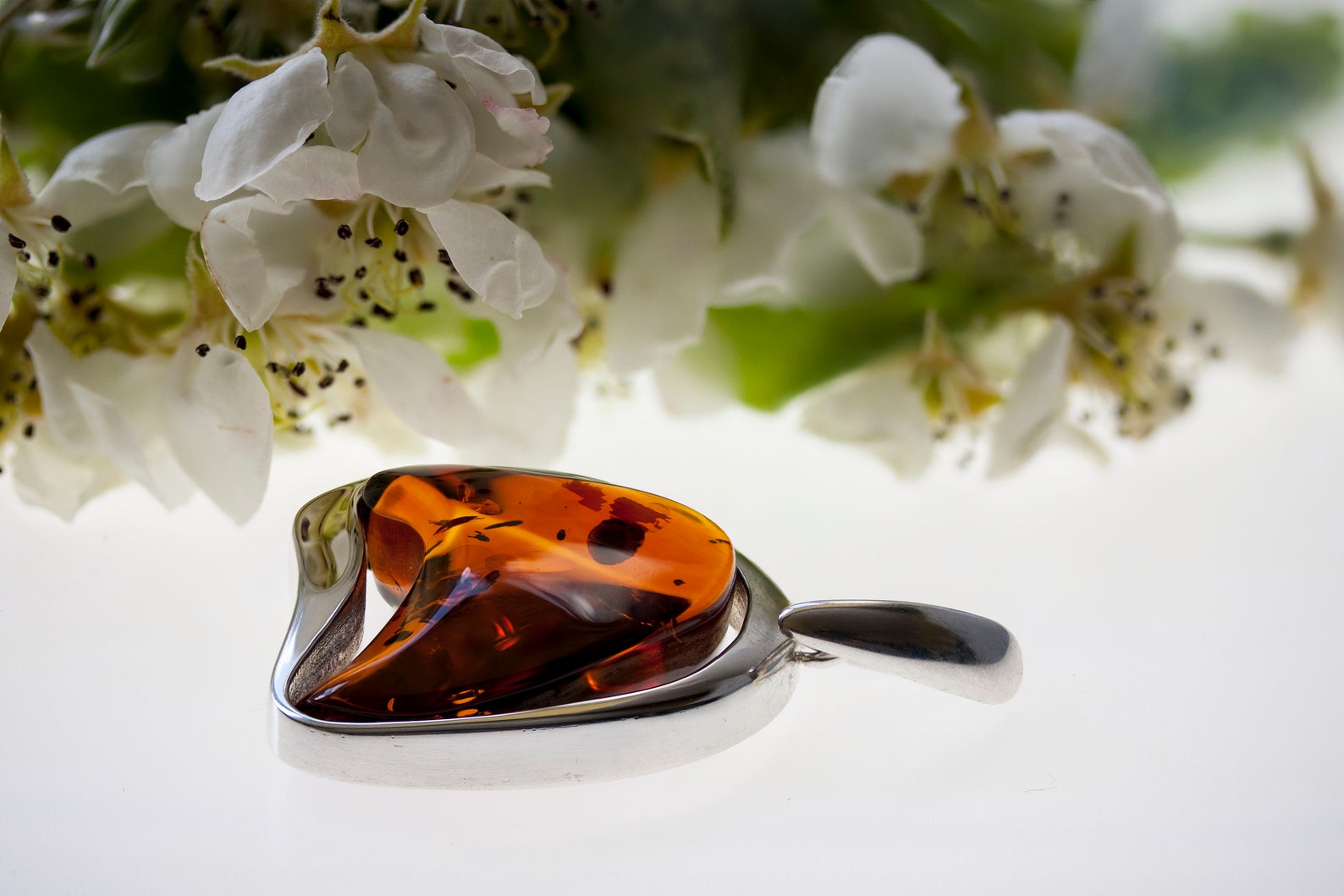Baltic Dark Cognac Amber Pendantunique Amber Stone - Etsy