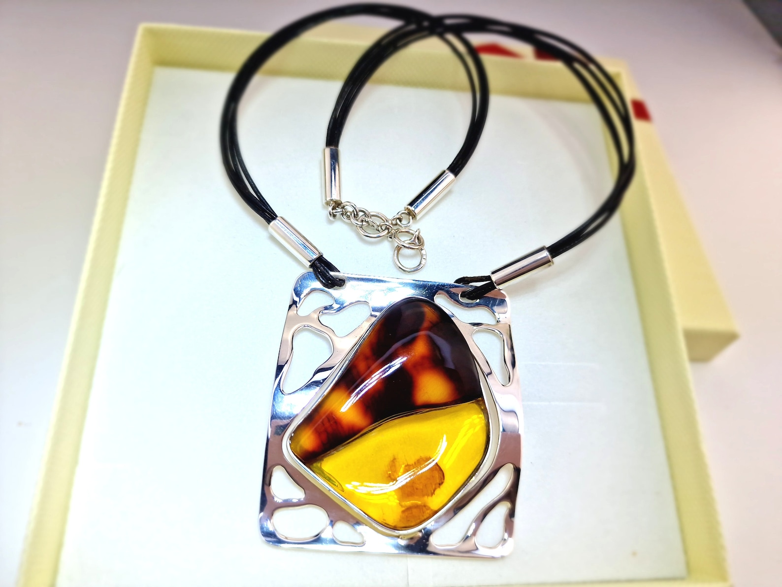 Amazing Large Baltic Amber Stone Necklace,genuine Amber Pendant ...