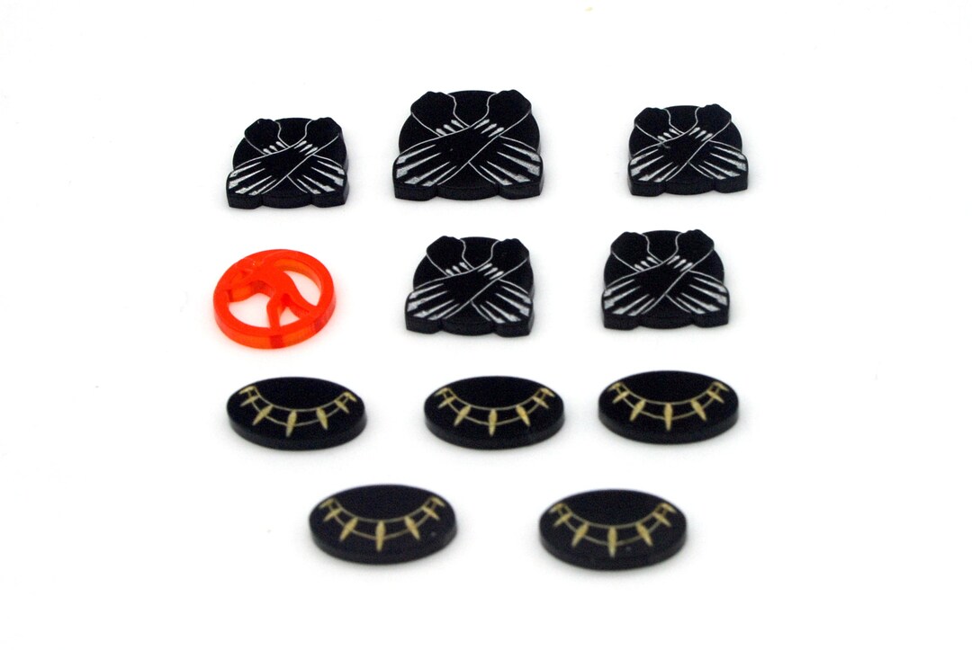 Black Panther and Killmonger Token Set - Etsy
