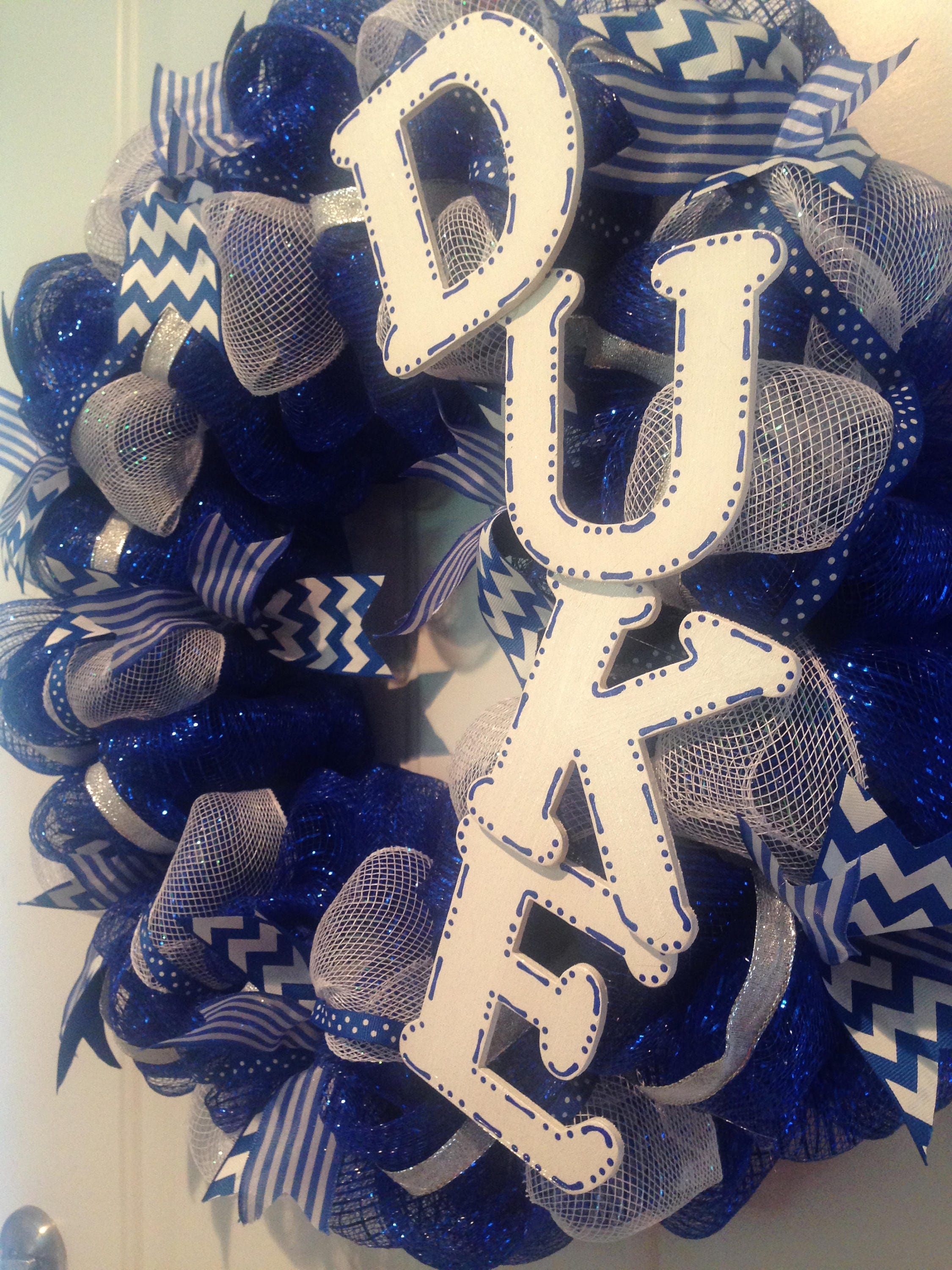Duke Wreath - Etsy
