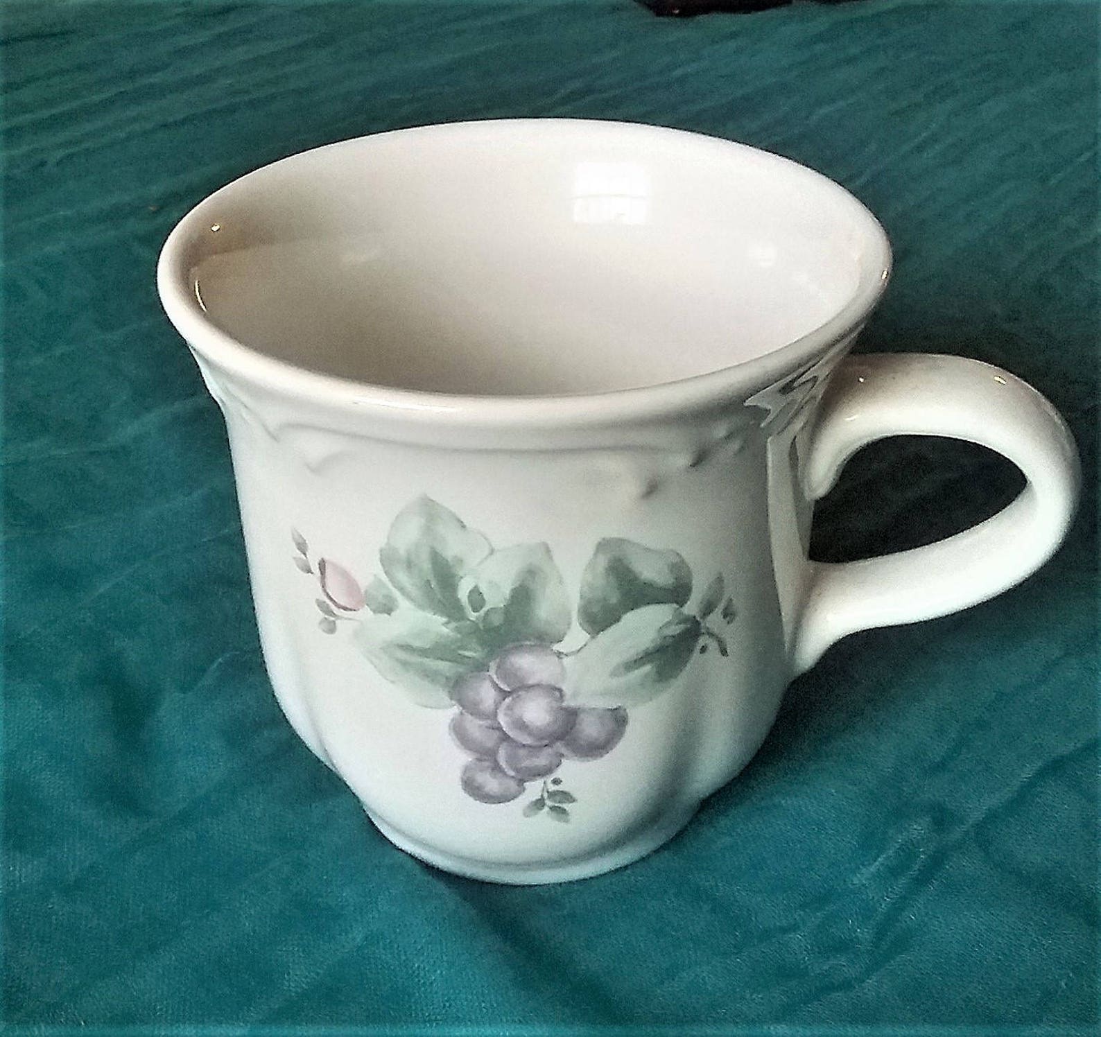 Pfaltzgraff Stoneware Grapevine Pattern Coffee Cups/mugs - Several ...