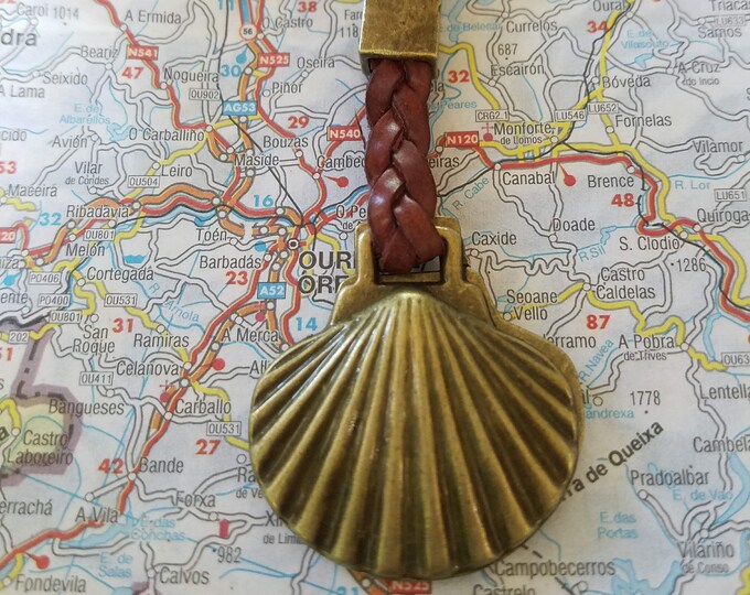 Camino De Santiago Double Scallop Shell Key Chain / Backpack Charm ...