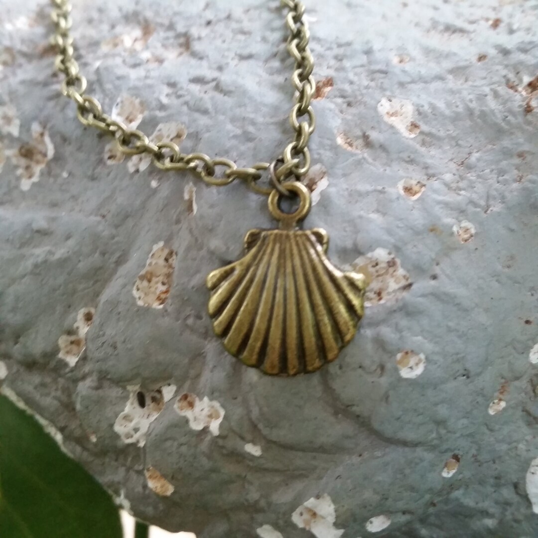 Bronze Scallop Shell Necklace / Beach - Adjustable to 20" -- Camino De ...