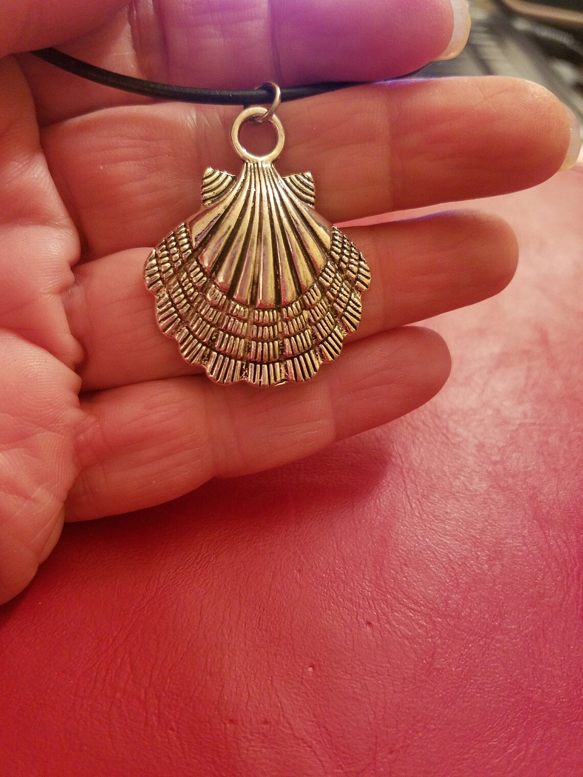 Scallop Shell Pendant on Adjustable Leather Cord Necklace / Camino De ...