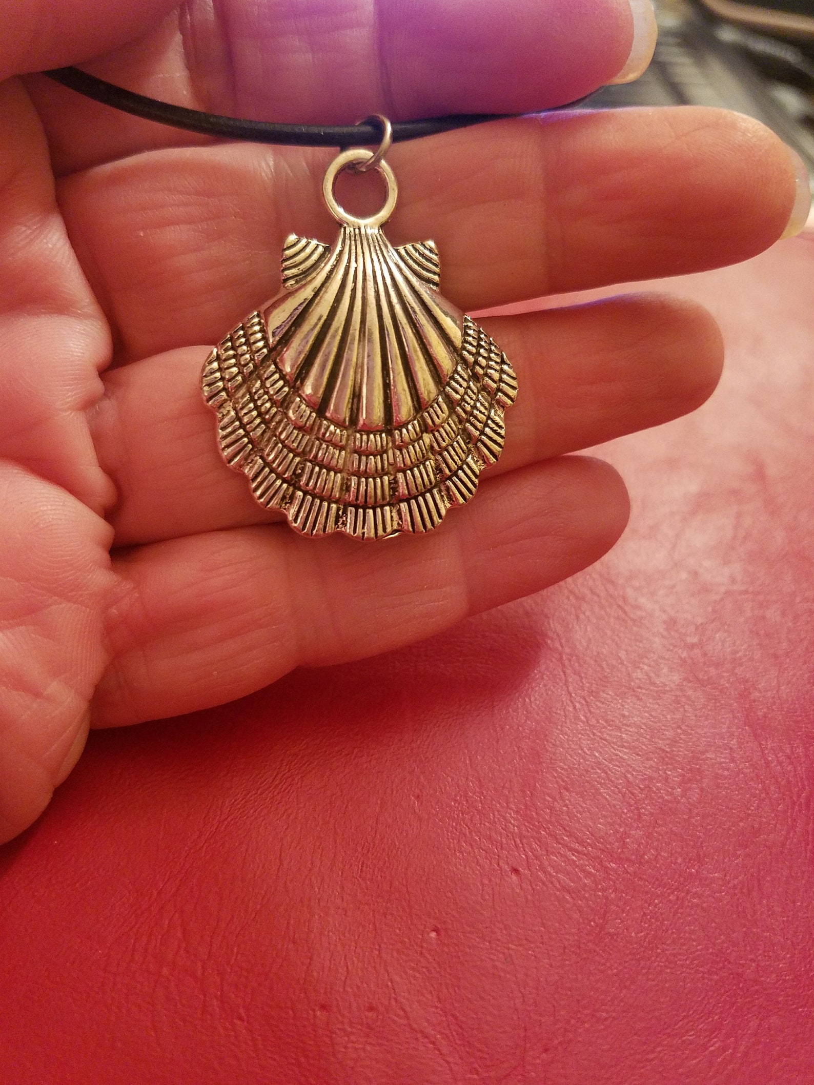 Scallop Shell Pendant on Adjustable Leather Cord Necklace / - Etsy