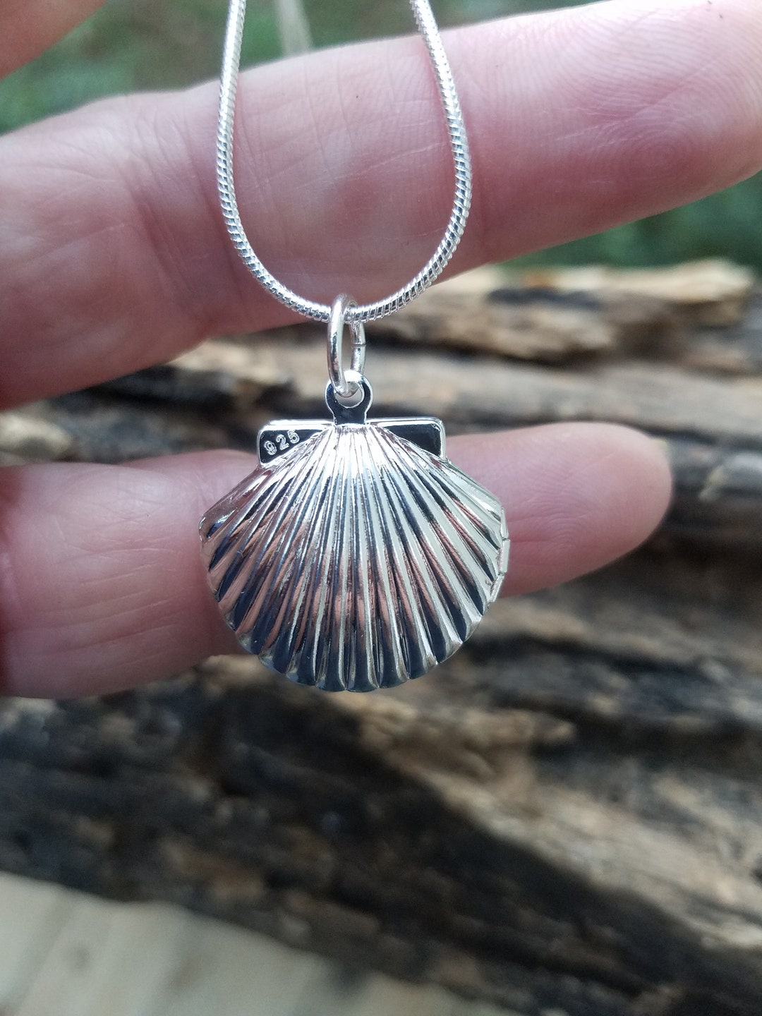 Sterling Silver Scallop Shell Locket / .925 / Camino De Santiago / St ...