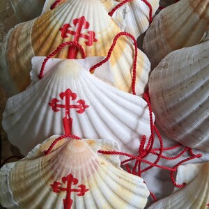 Camino De Santiago Scallop Shell /pilgrim / Backpack / St James ...