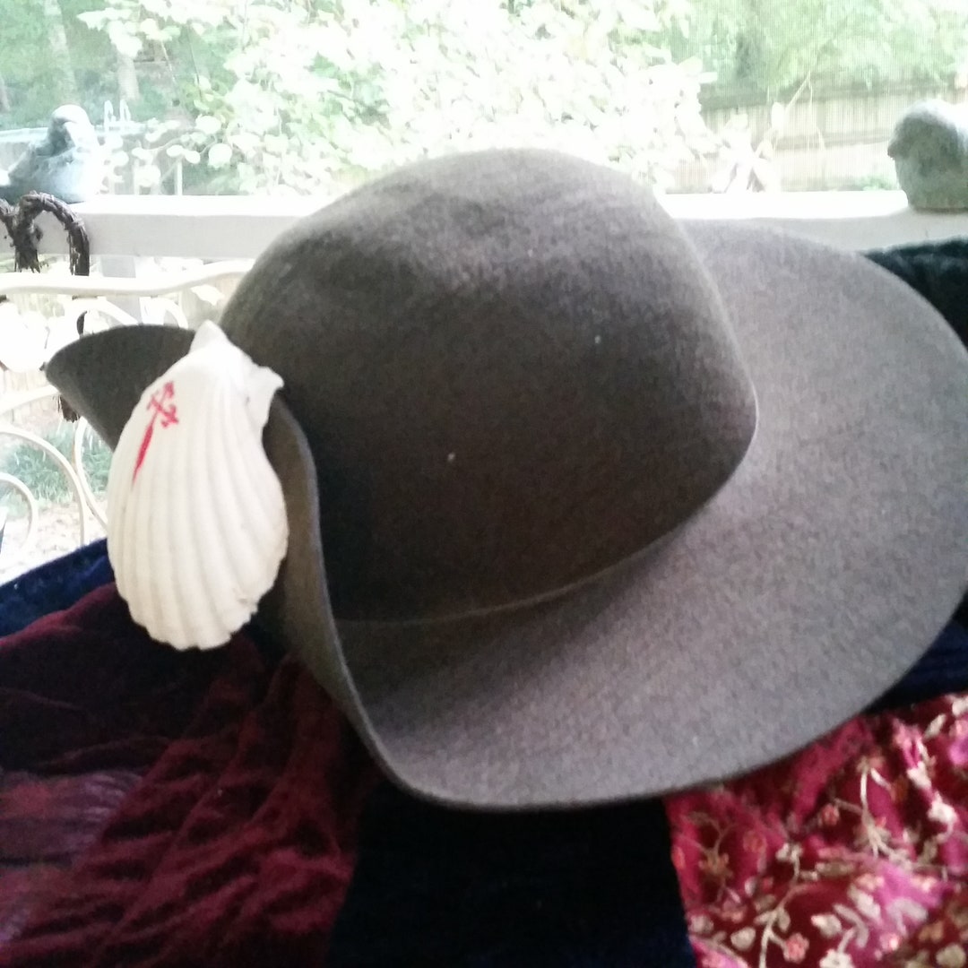 Classic Pilgrim Hat / Traditional / Felt With a Scallop Shell / Camino ...