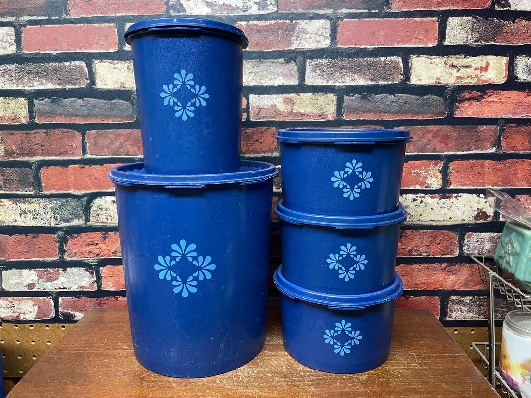 Lot of Navy Blue Tupperware Canisters - Etsy